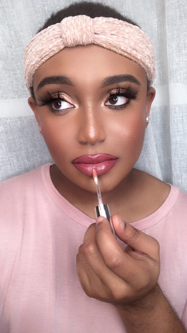 35+ Black Beauty & Fashion Influencers To Follow NOW - Life She Has